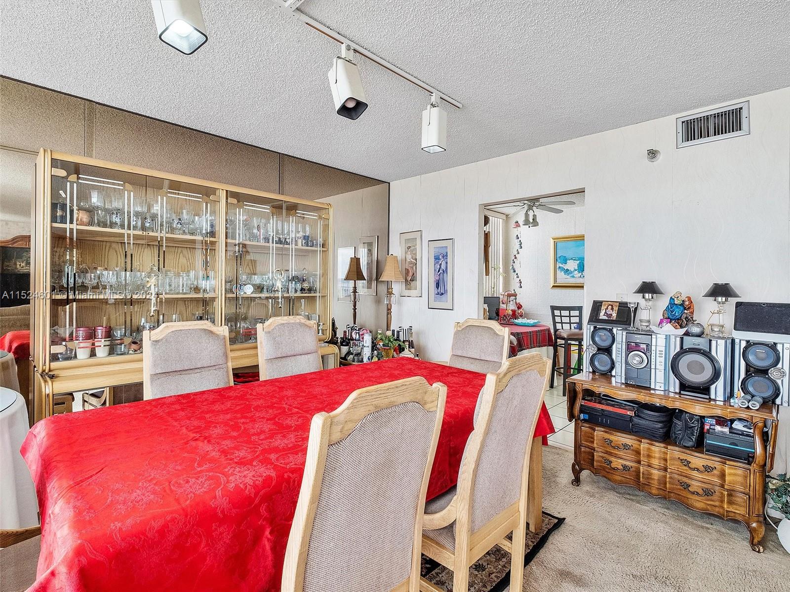 Winston Tower 700 Condo for Sale, 290 174th St, Apartment #1809, Sunny ...