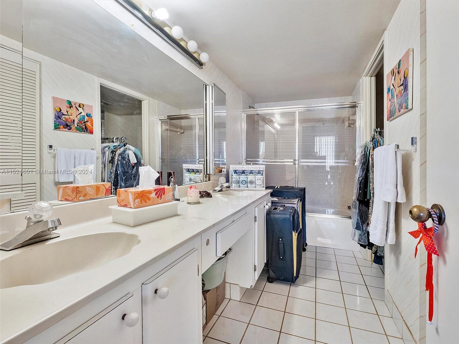 Winston Tower 700 Condo for Sale, 290 174th St, Apartment #1809, Sunny ...