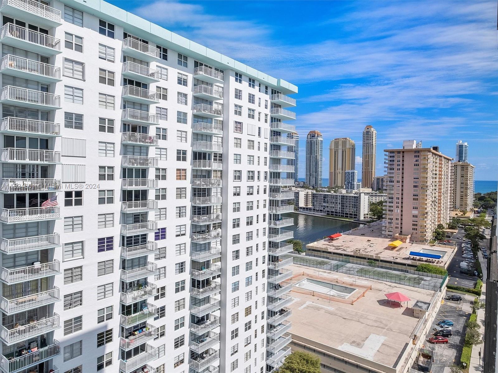 Winston Tower 700 Condo for Sale, 290 174th St, Apartment #1809, Sunny ...