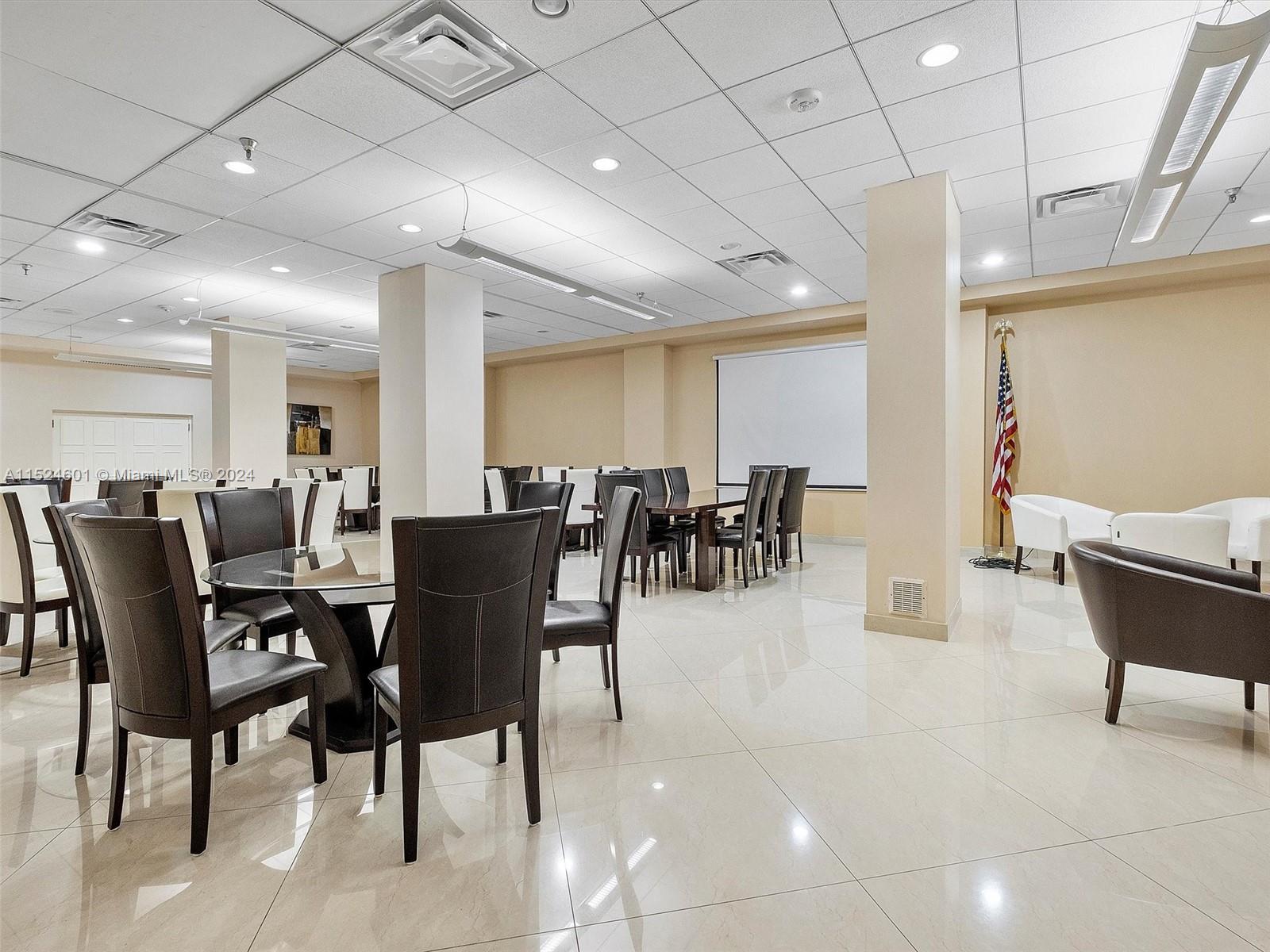 Winston Tower 700 Condo for Sale, 290 174th St, Apartment #1809, Sunny ...